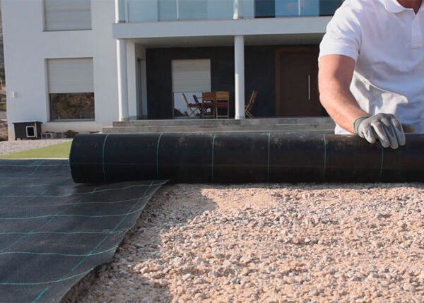 Installing Artificial Turf: Step By Step - Realturf